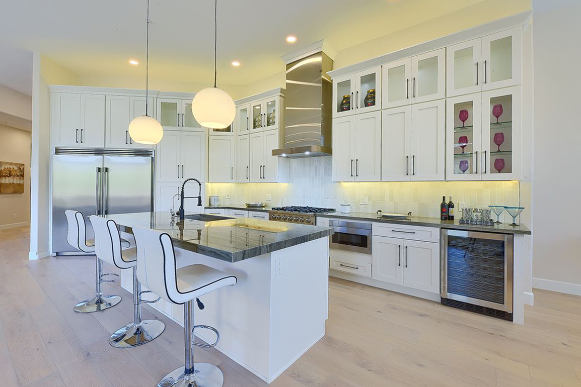 Hotel Kitchen Cabinets Installation Services in Scottsdale AZ